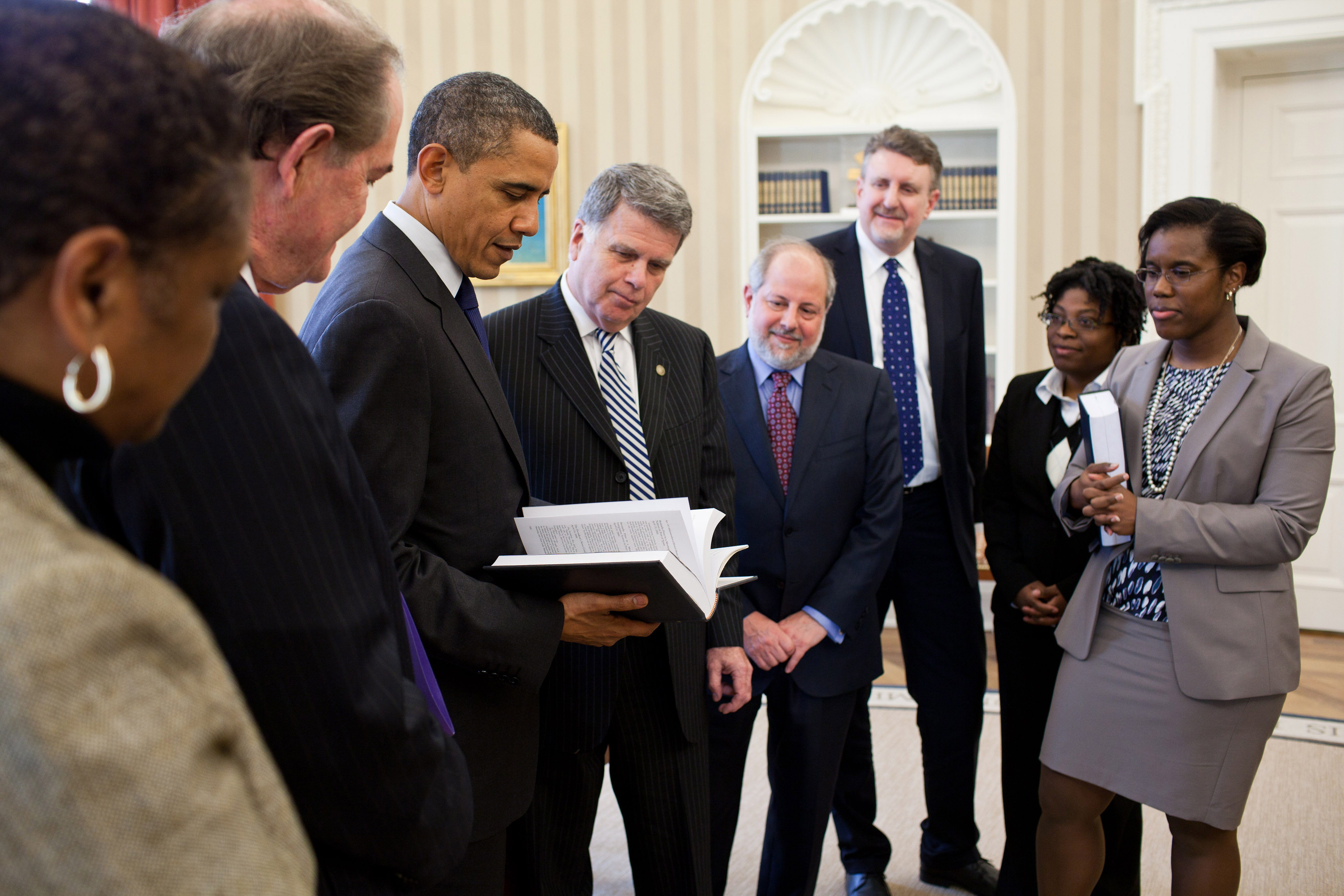 Frequently Asked Questions Concerning the Presidential Records Act and ...